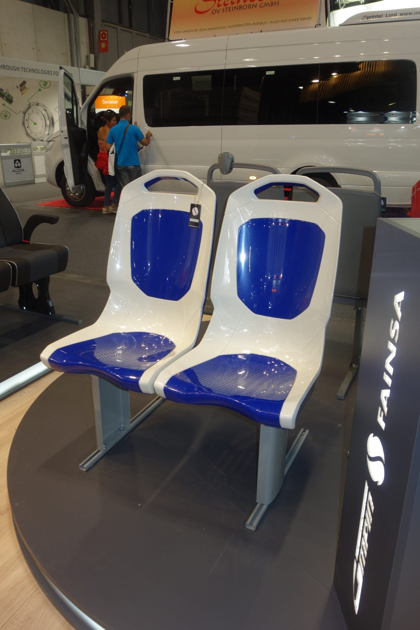 Fainsa estrena en FIAA una nueva butaca interurbana - CARRIL BUS