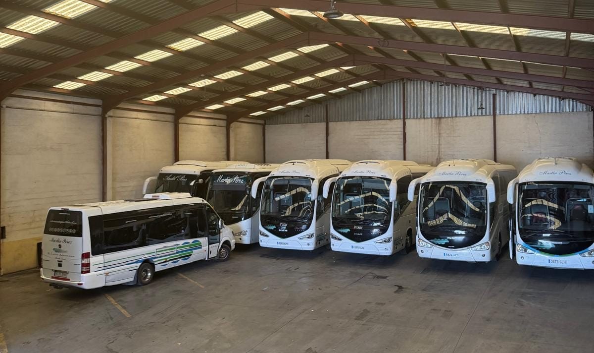 Autocares Moreno de Granada adquiere la empresa Martín Pérez